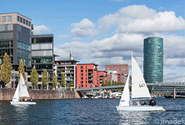 Bootsführerschein : Motor-/ Segelschule : Segel-Center Frankfurt u ...